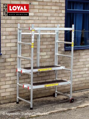 BS8620 Podium Steps - platform height 1.75m - Aluminium Scaffold Towers ...