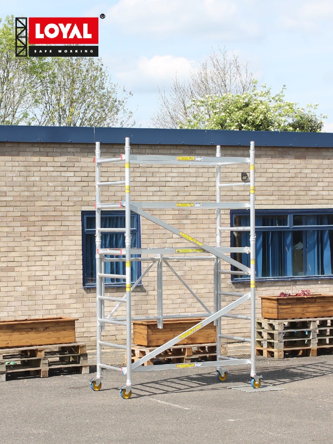 Trade King 3.55m Foldable (toeboard) - Aluminium Scaffold Towers Limited